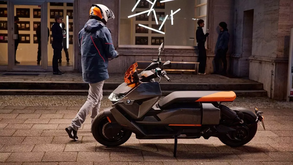 BWM CE 04 electric scooter