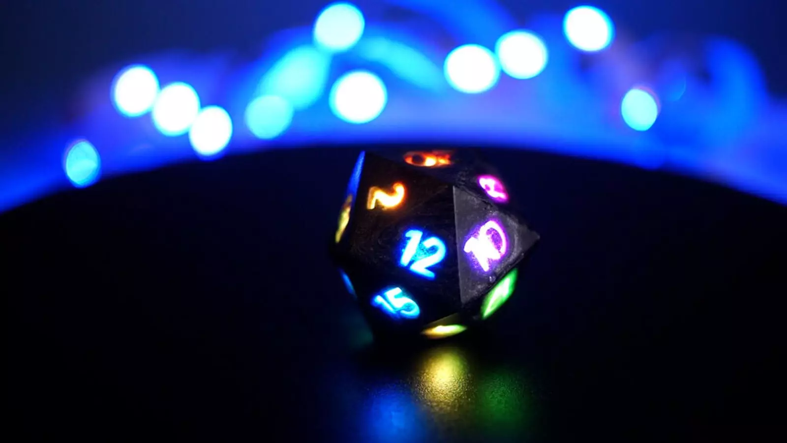 Osvijetlite svoju sljedeću D&D igru s Pixel LED kockicama
