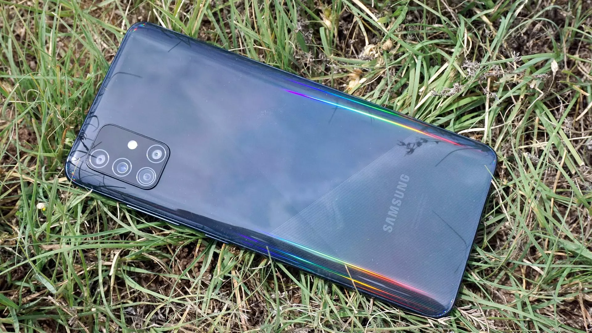 Samsung Galaxy A51 पुनरावलोकन