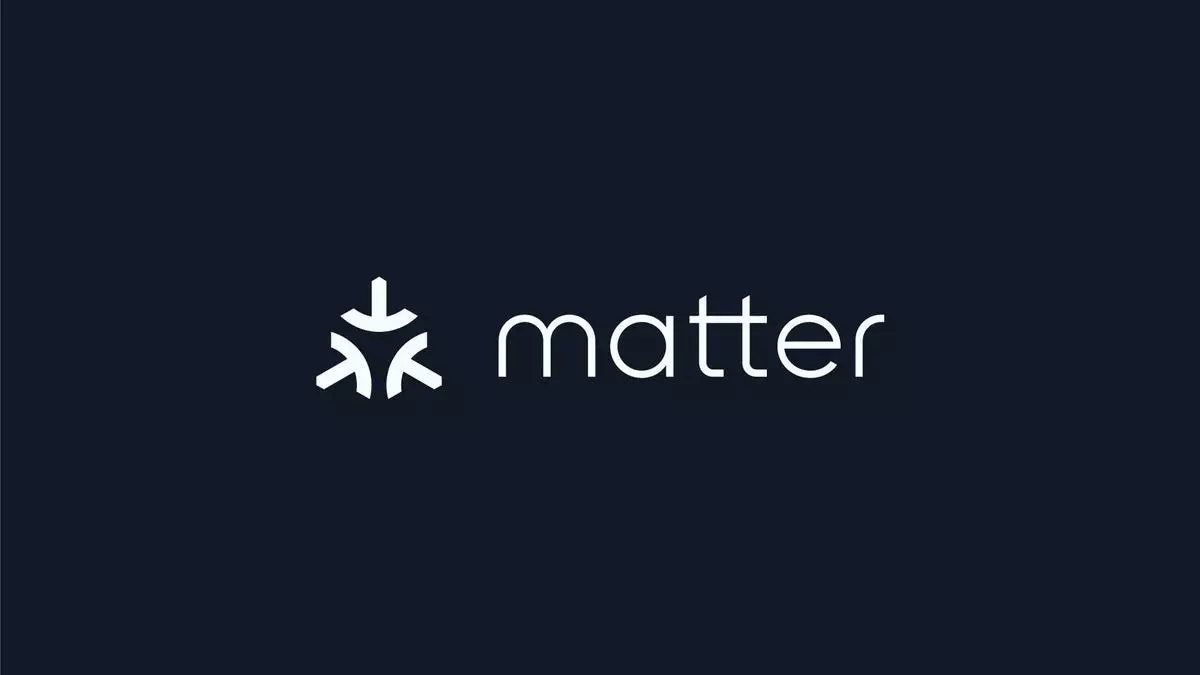 Matter logotipas, panašus į T raidę, suformuotas kaip trikampis.