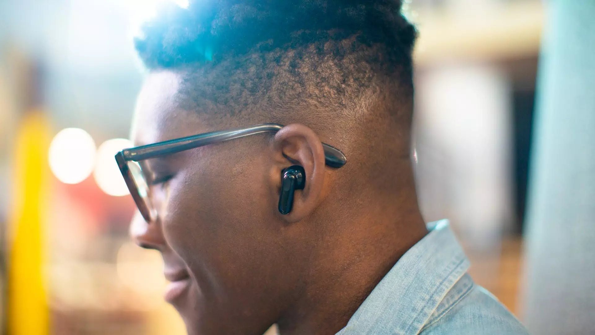 Wyzejeve nove prave brezžične ušesne slušalke ANC za 60 USD ponujajo preglednost in brezžično polnjenje