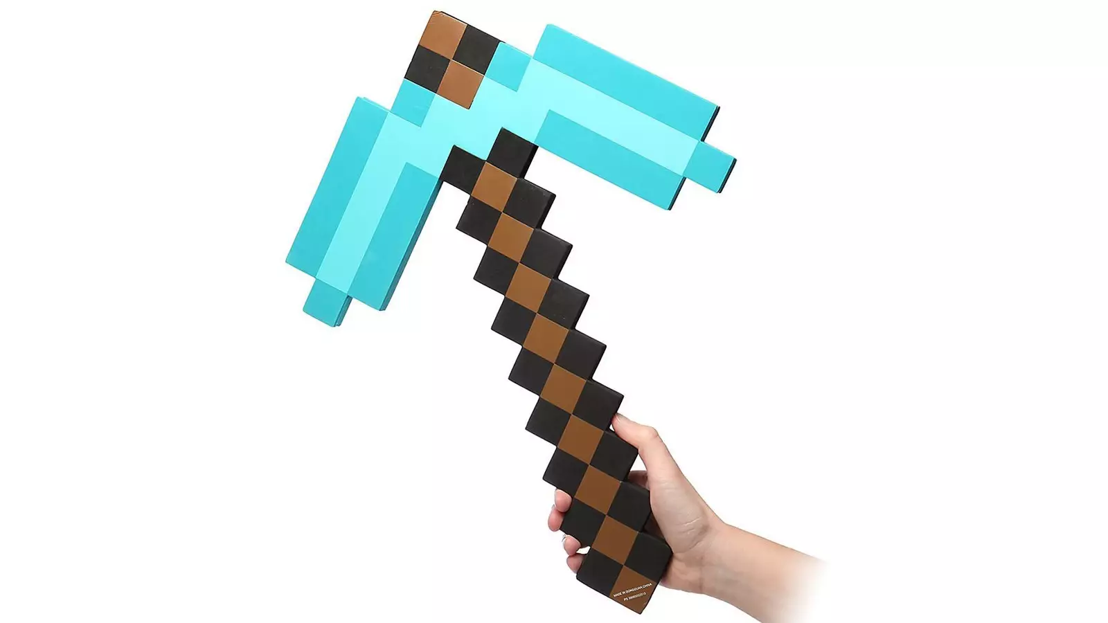 Foam diamond pickaxe replika saka Minecraft
