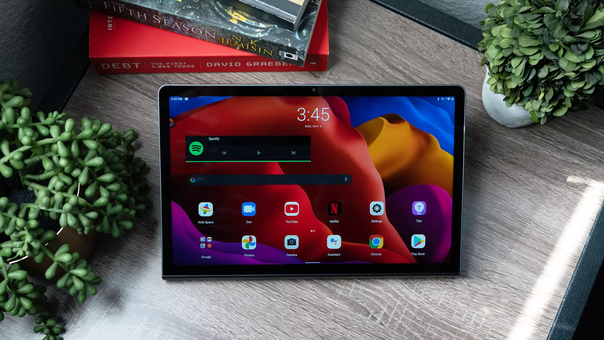 Lenovo Yoga Tab 11 සමාලෝචනය: සිසිල් විශේෂාංගයක් සහිත දැරිය හැකි Android Tablet