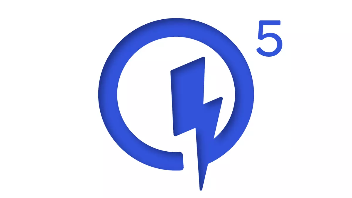 Логото Quick Charge 5.
