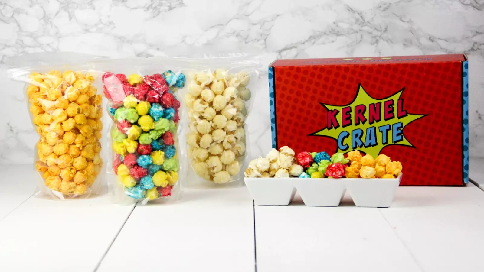 Kernel Crate doaze mei ferskate smaken fan kleurige popcorn