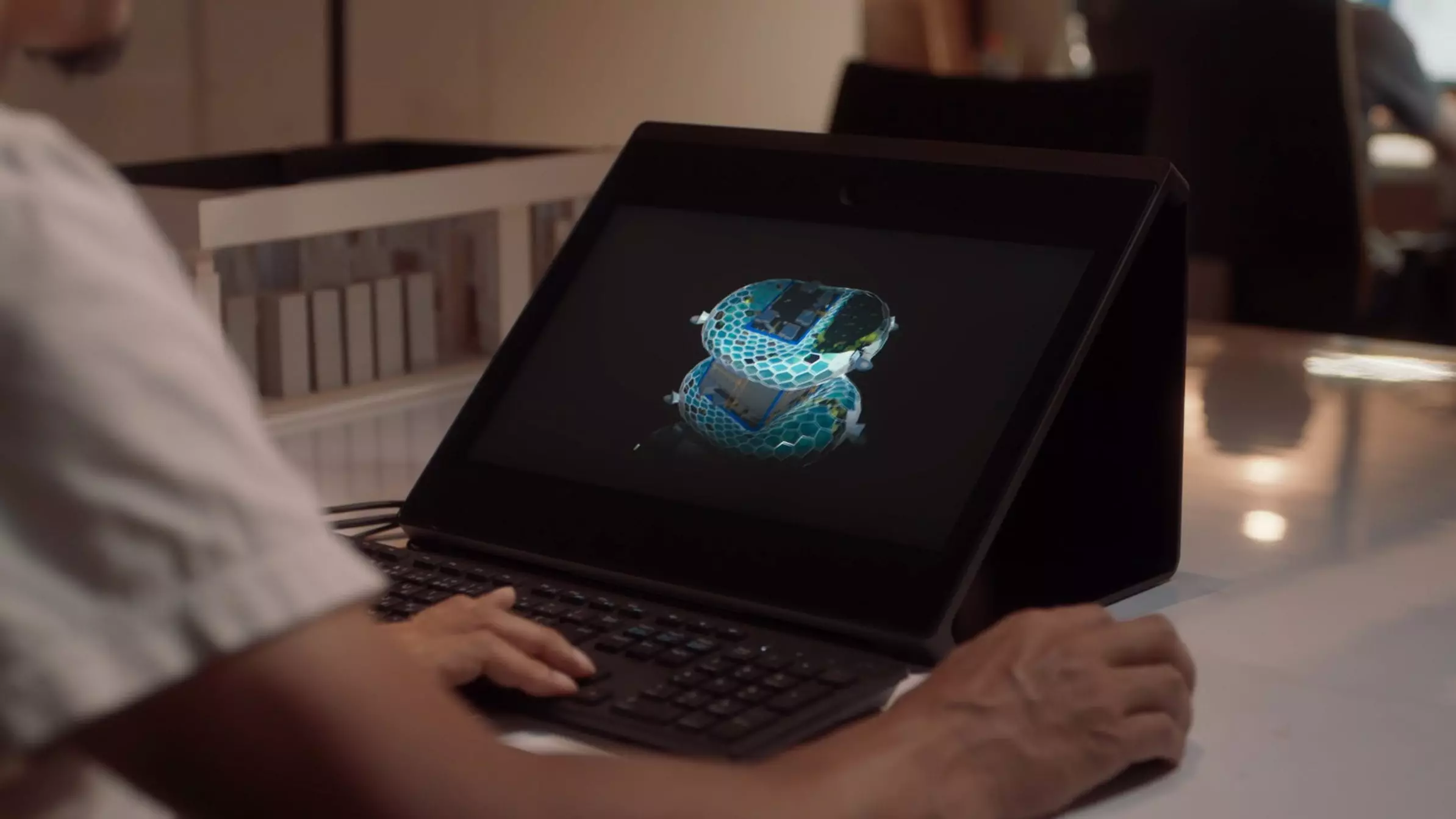 “Sony” -niň “Gologramma” Lentikulýar 3D ekrany noýabr aýynda satuwa çykarylýar