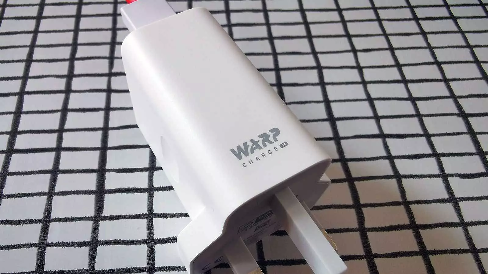 oneplus nord warp 30 charger