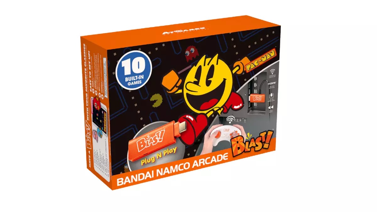 Una caixa amb 'Pac-Man' i altres jocs de Bandai.