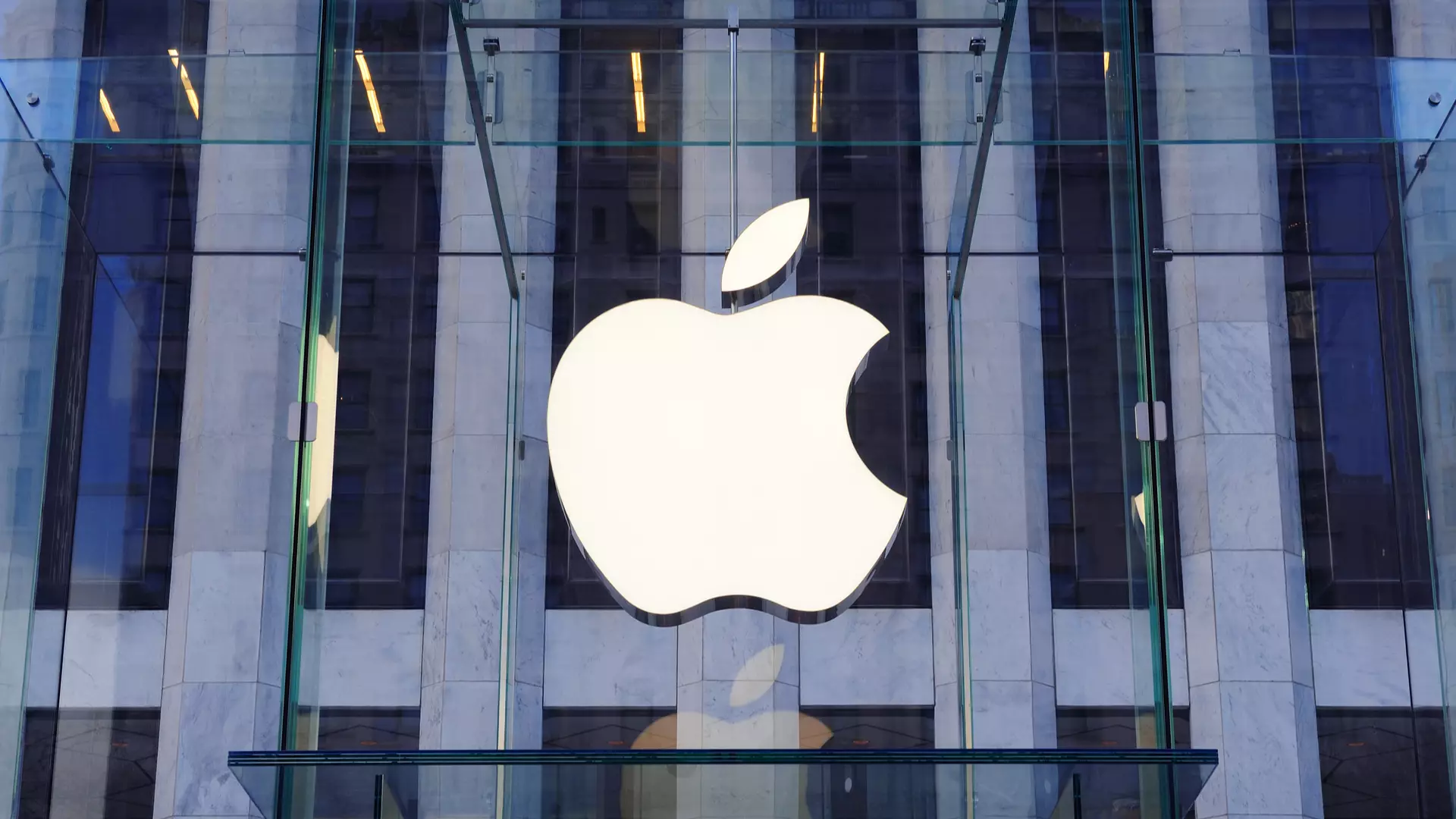 Apple erfuerdert App Store Devs fir Privatsphär "Ernährungslabelen" ze posten