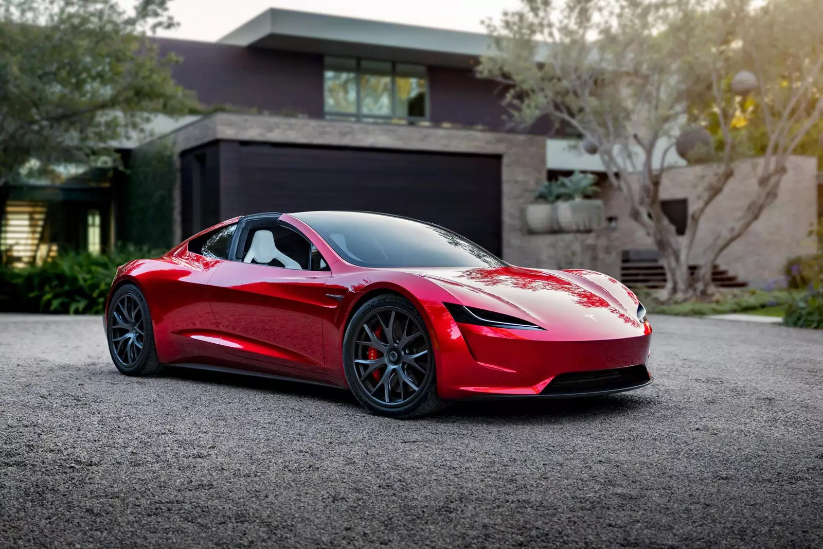 Tesla Roadster sper lielu soli pretī 2023. gada izlaišanai