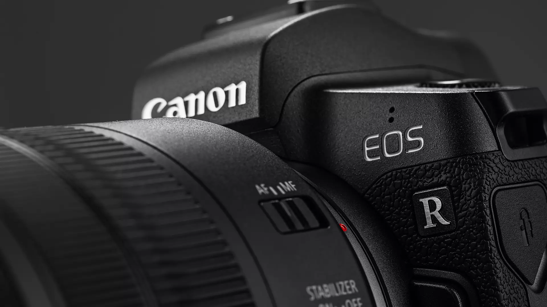 Możesz teraz używać aparatu Canon jako kamery internetowej Mac