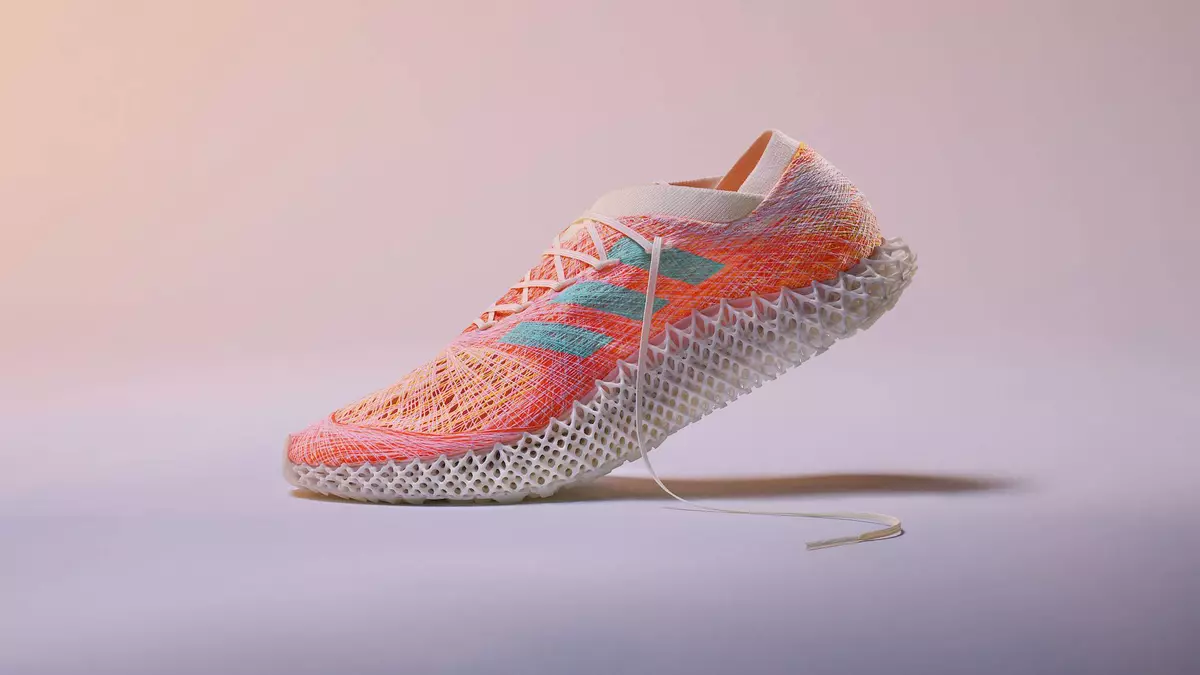 Adidas Futurecraft.Prototip de încălțăminte de alergare cu înșiruire