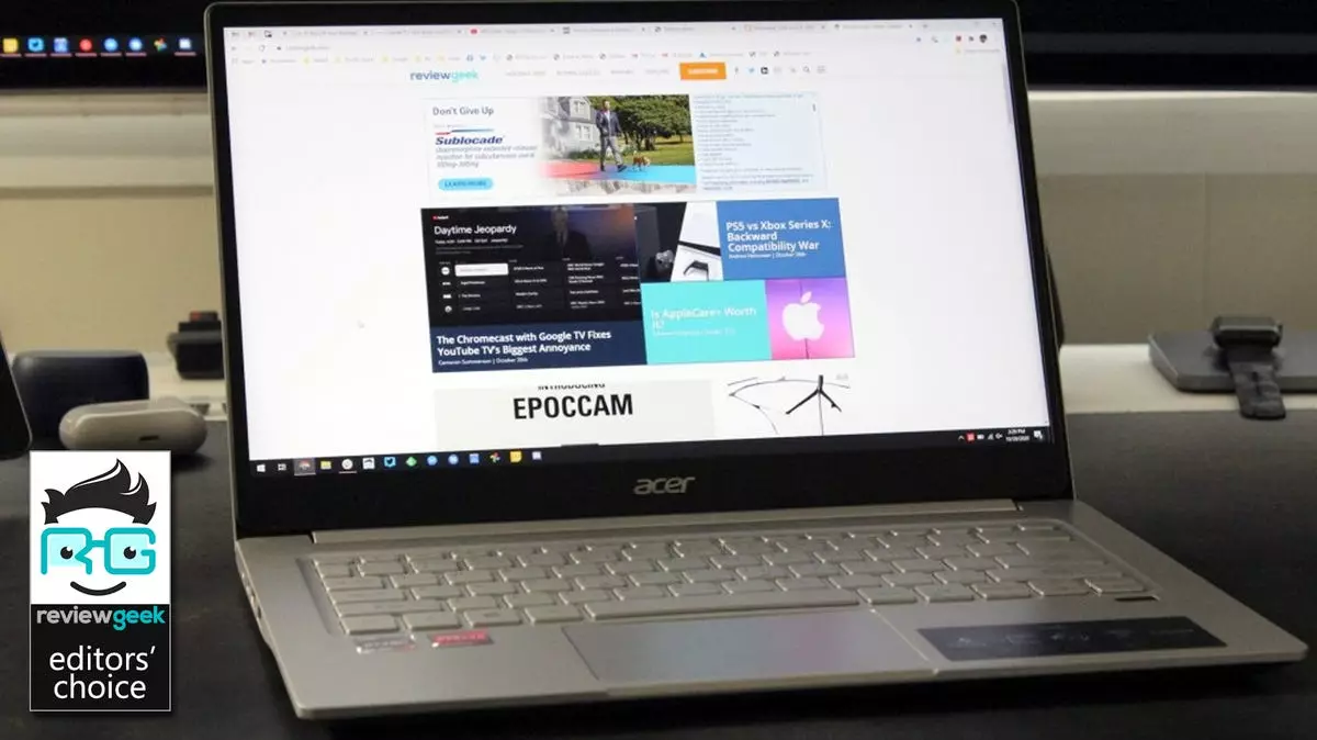 Acer Swift 3 holim'a 'mete oa deske e ntšo