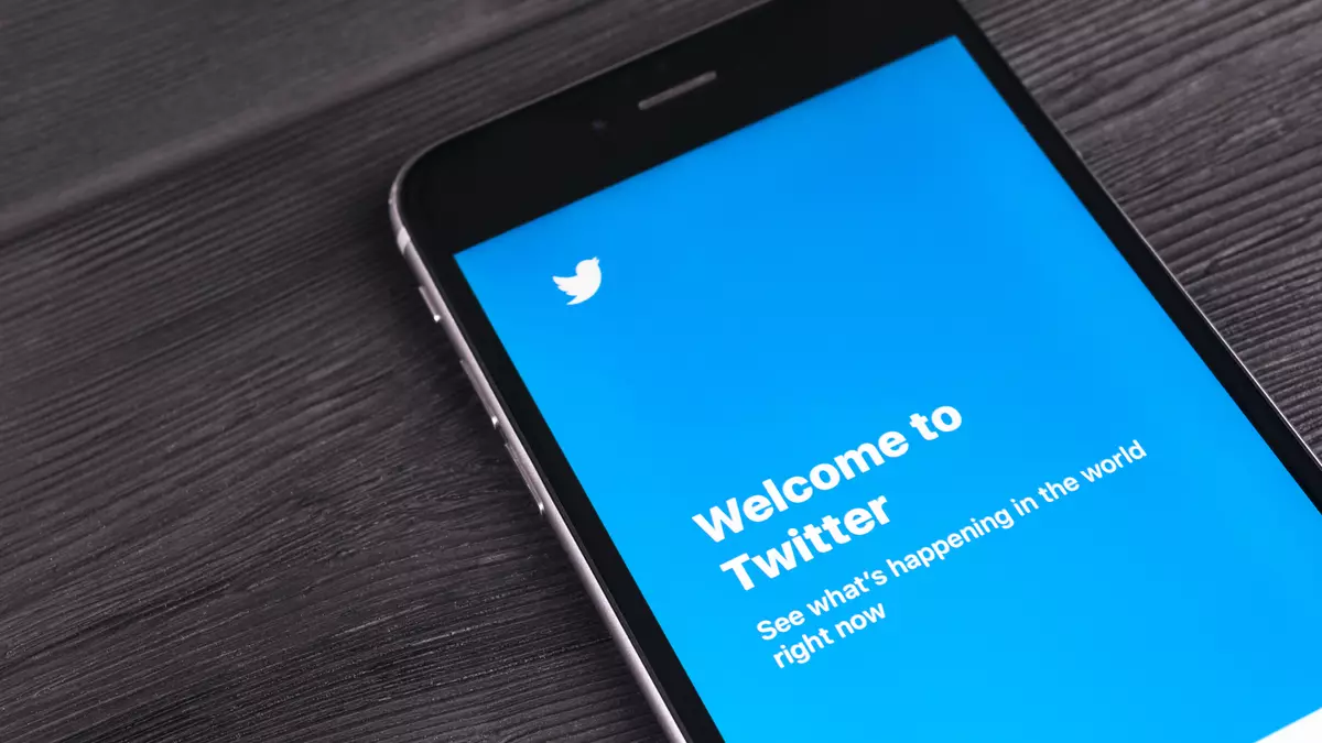 Twitter velkominn skjár í iOS appinu
