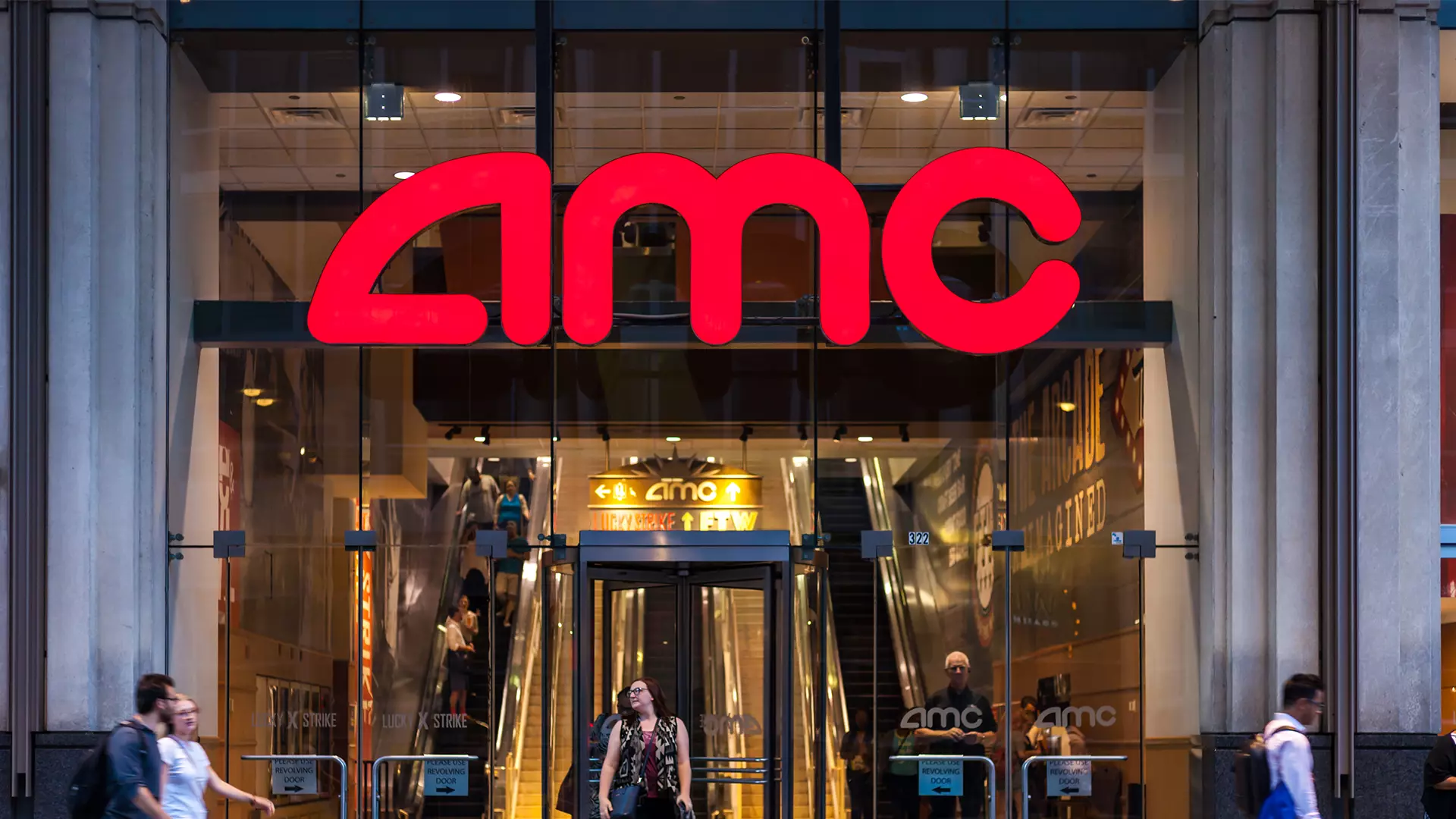 AMC سالنهای سینما را از 20 آگوست با بلیط 15 سنت و الزامات ماسک شلخته باز میکند