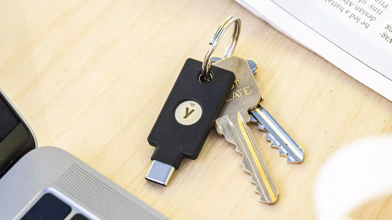 YubiKey 5C NFC สามารถปลดล็อกโทรศัพท์ แท็บเล็ต แล็ปท็อป หรือเดสก์ท็อปของคุณ