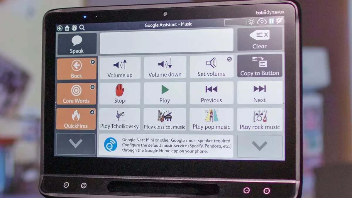 Google 어시스턴트가 탑재된 Tobii Dynavox i 시리즈 태블릿.
