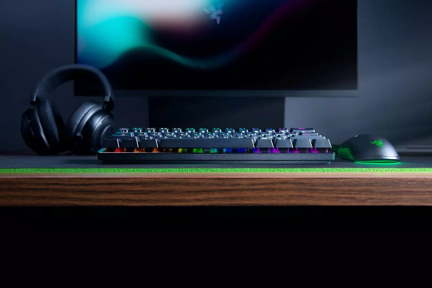 Razer Huntsman Mini tastatur og mus foran
