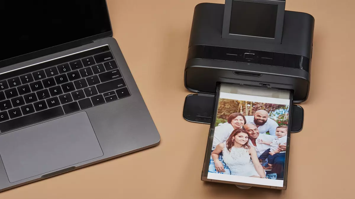 Geriausi 2020 m. nešiojamieji nuotraukų spausdintuvai, skirti išmaniesiems telefonams namuose