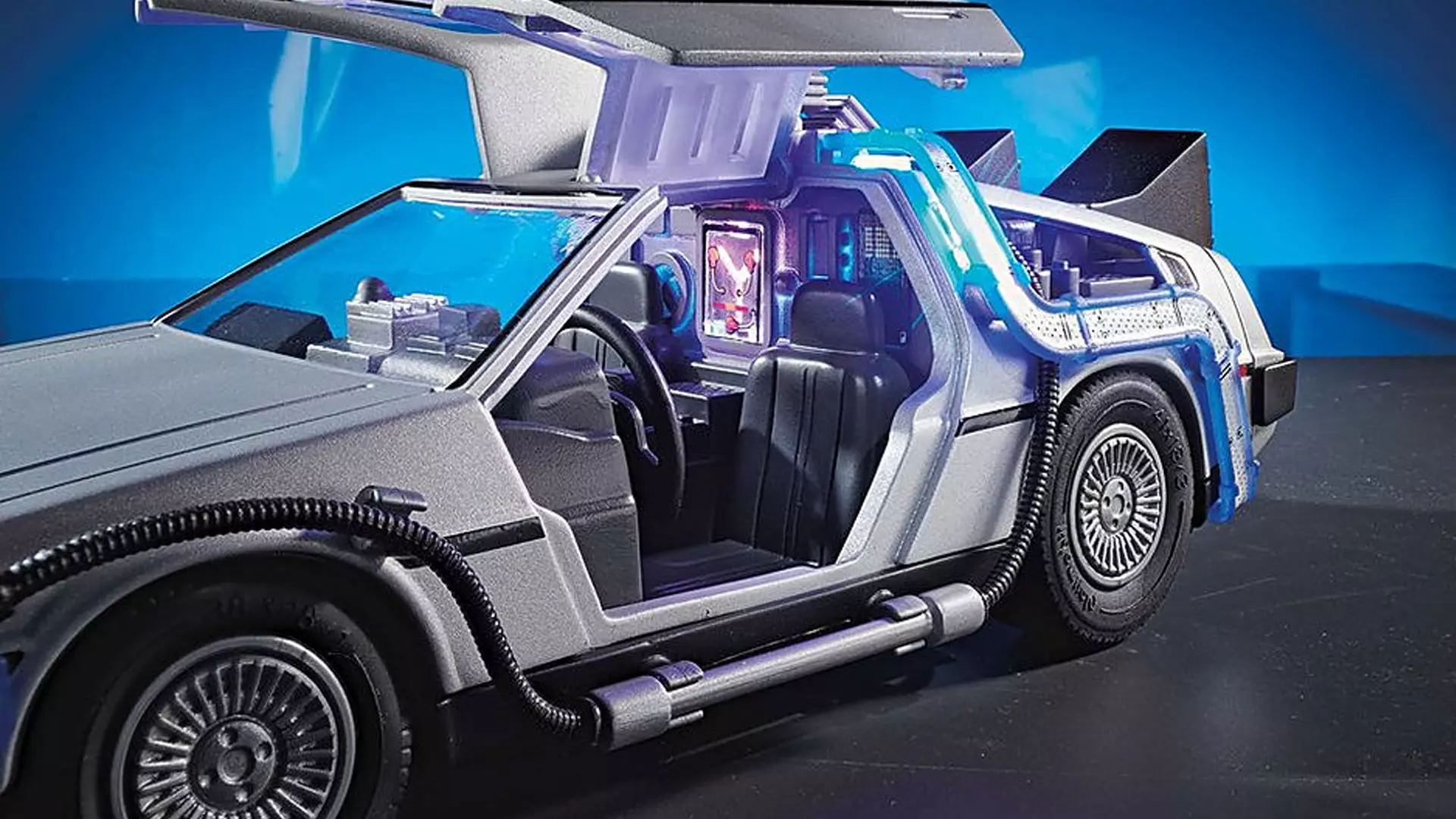 Playmobil Light-Up Delorean з’явиться в магазинах завтра зі швидкістю 88 миль на годину