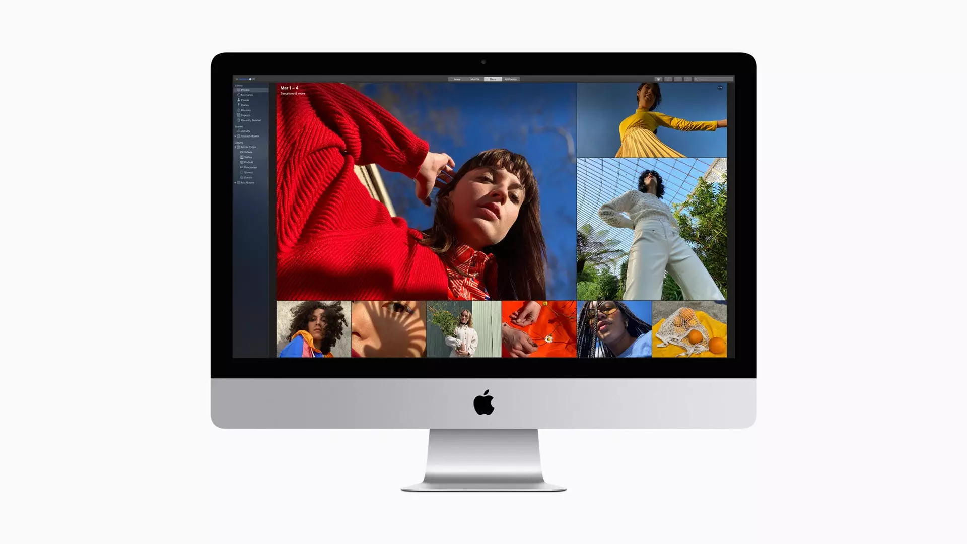 Բացված է Photoshop-ով iMac: