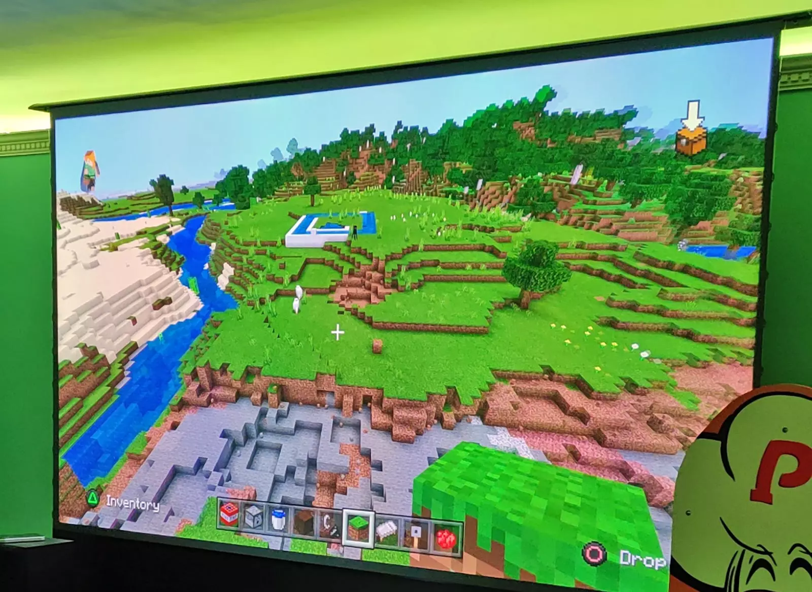 Minecraft su un gigantesco schermo da 100 pollici.