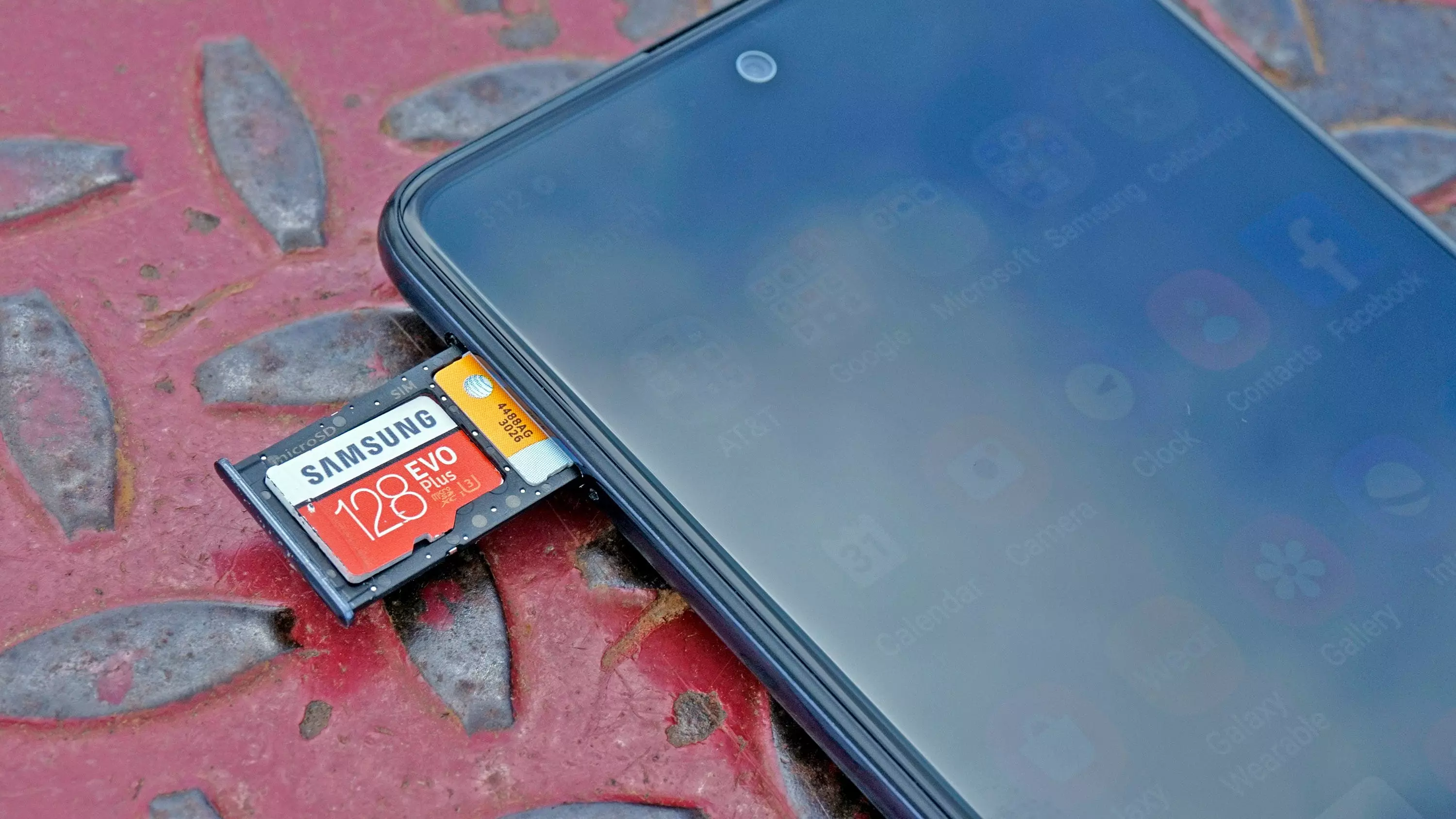 Galaxy A51 MicroSD ikhadi slot
