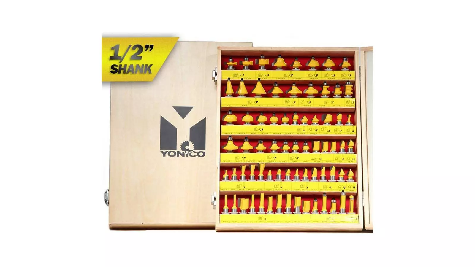 Een houten kist met 70 gele frezen.
