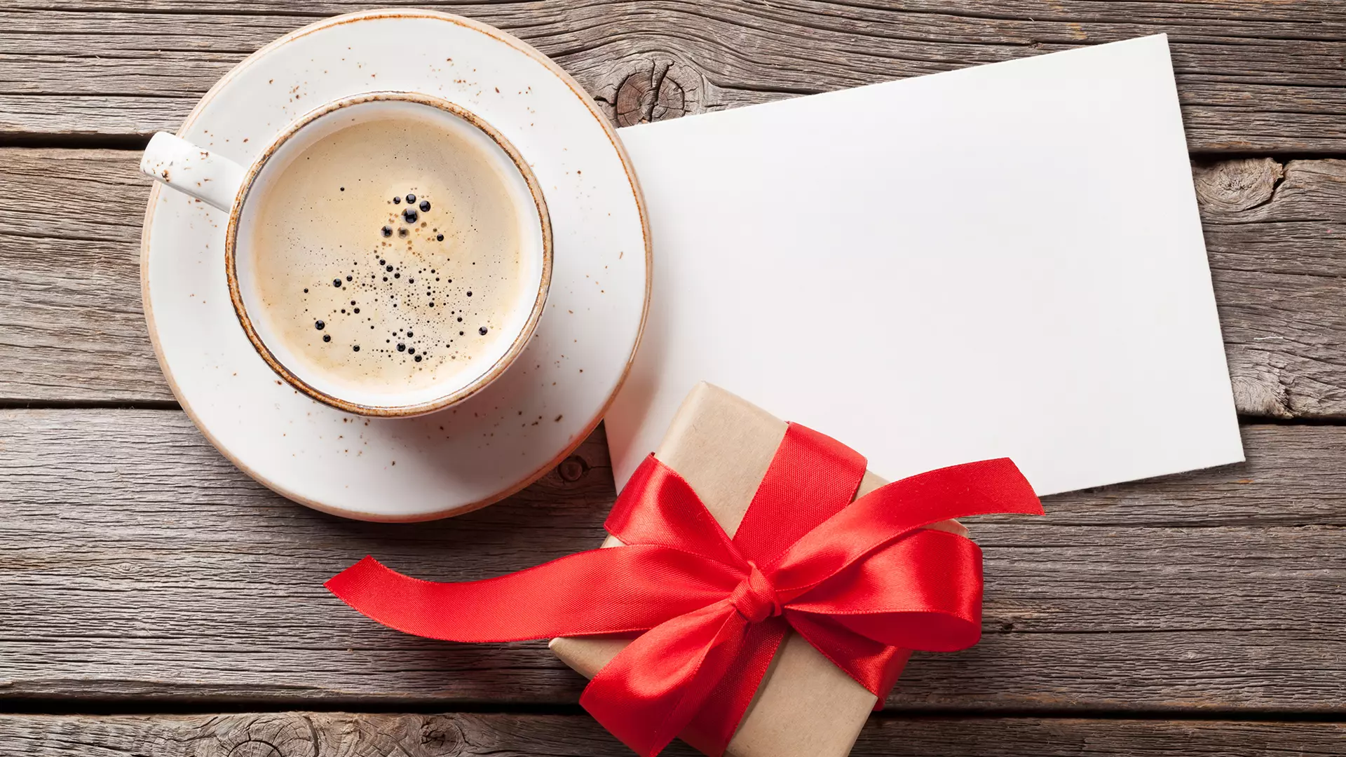 7 შესანიშნავი საჩუქარი თქვენს ცხოვრებაში ყავაზე დამოკიდებული ყველა ადამიანისთვის