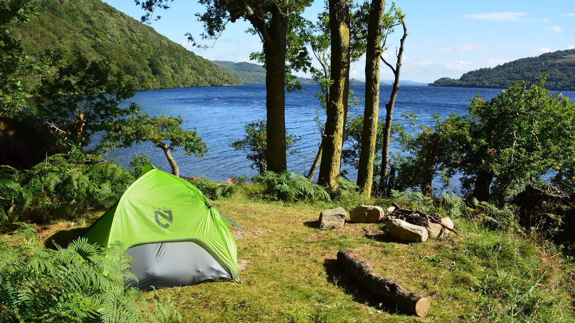 Cắm trại hồ Loch Lomond Scotland