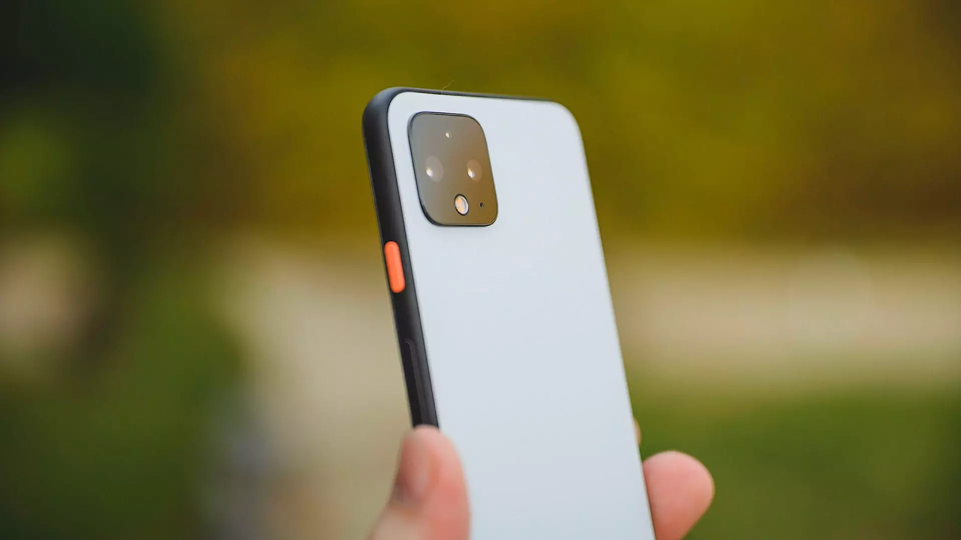 Google Pixel 4 Clearly White Side Angle