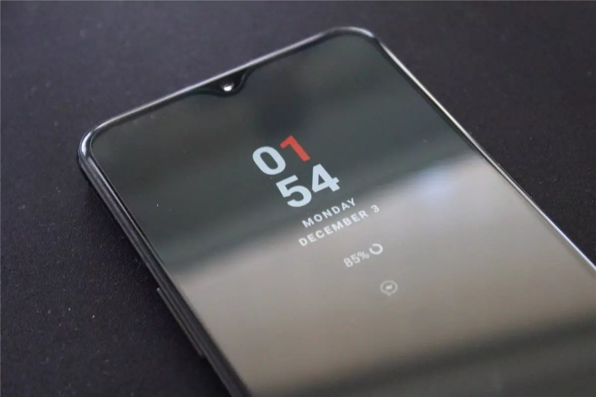 OnePlus 6t xov tooj