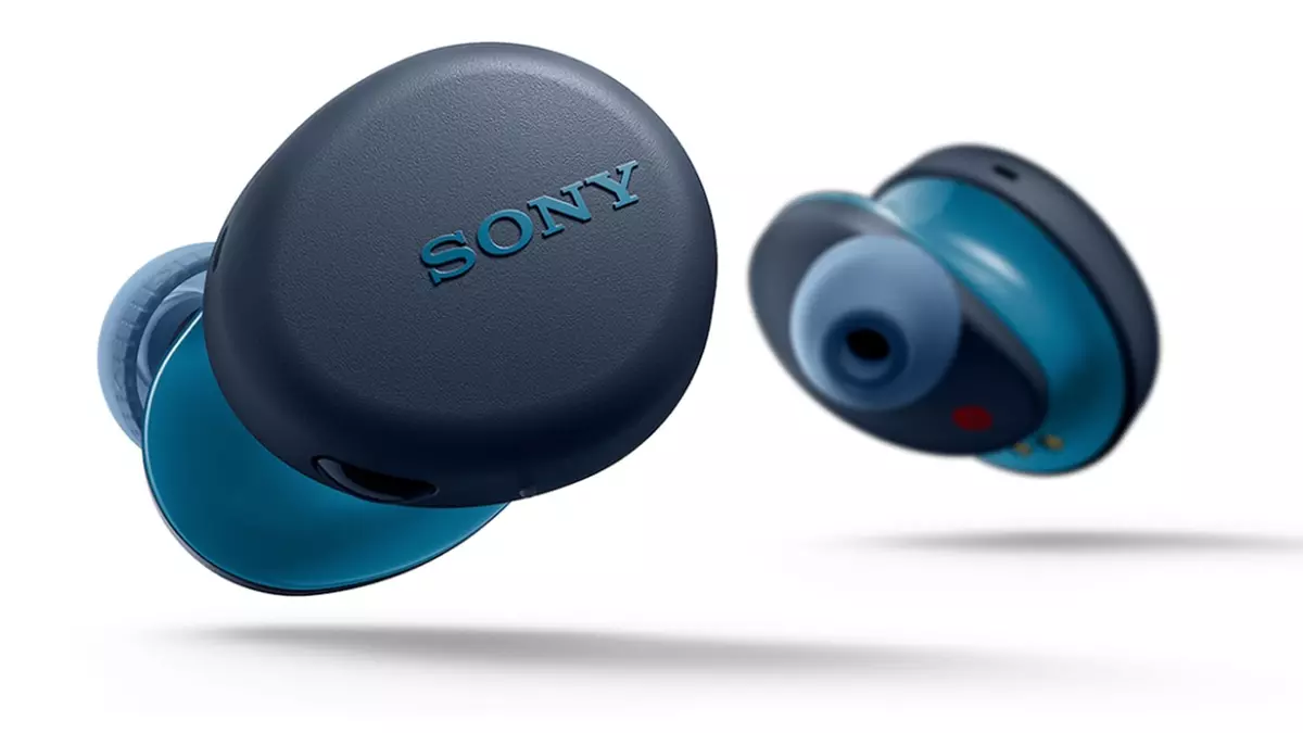 Os auriculares sen fíos Sony WF-XB700.