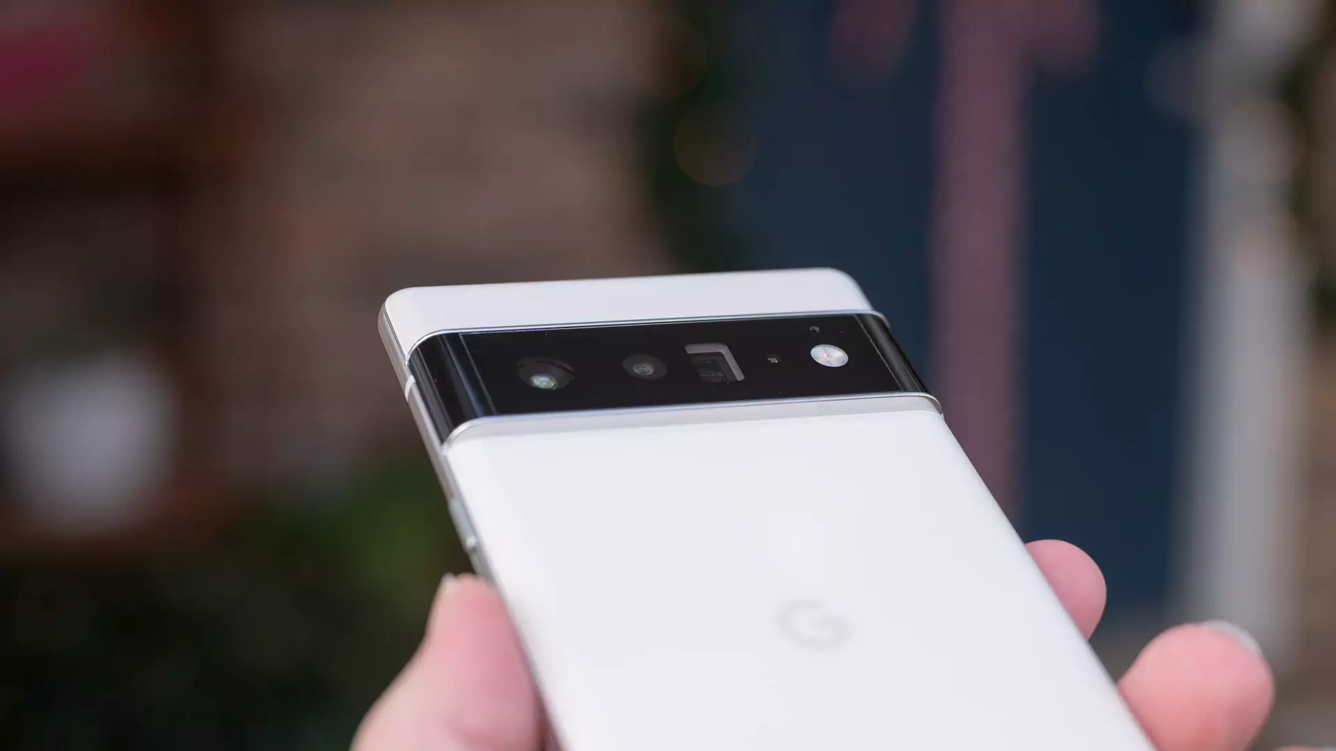 Náraz fotoaparátu Google Pixel 6 Pro