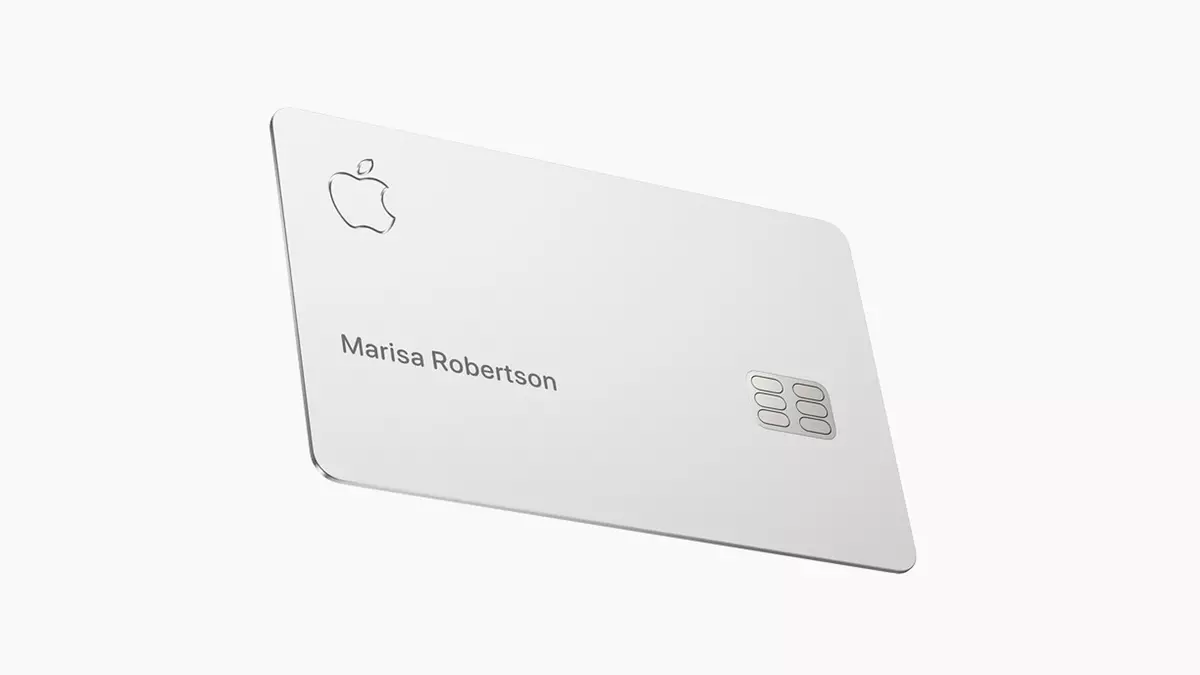 Блестящая новая Apple Card.