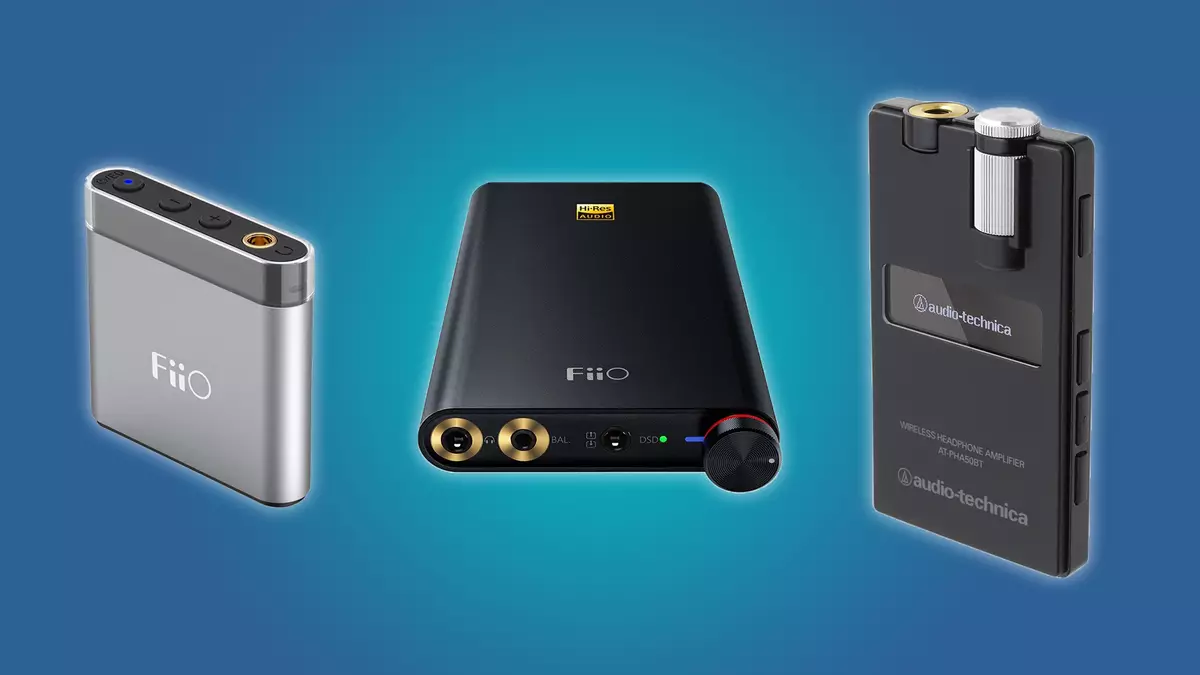 Die FiiO A1, die FiiO Q1 Mark II, en die Audio-Technica Wireless DAC