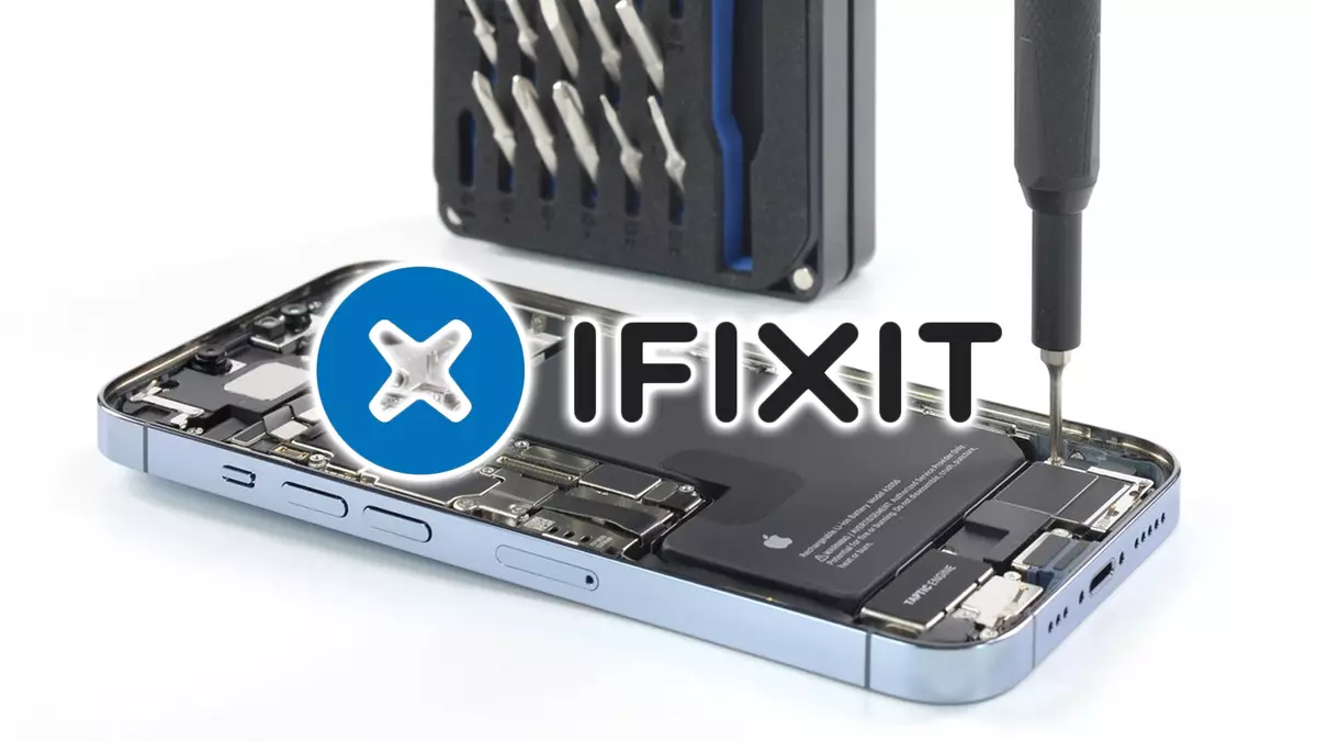 iFixit называет iPhone 13 «новым минимумом» ремонтопригодности 900_1