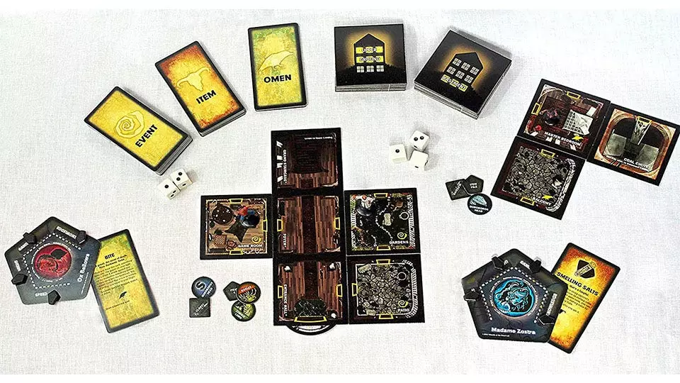 Настолна игра Betrayal at House on the Hill