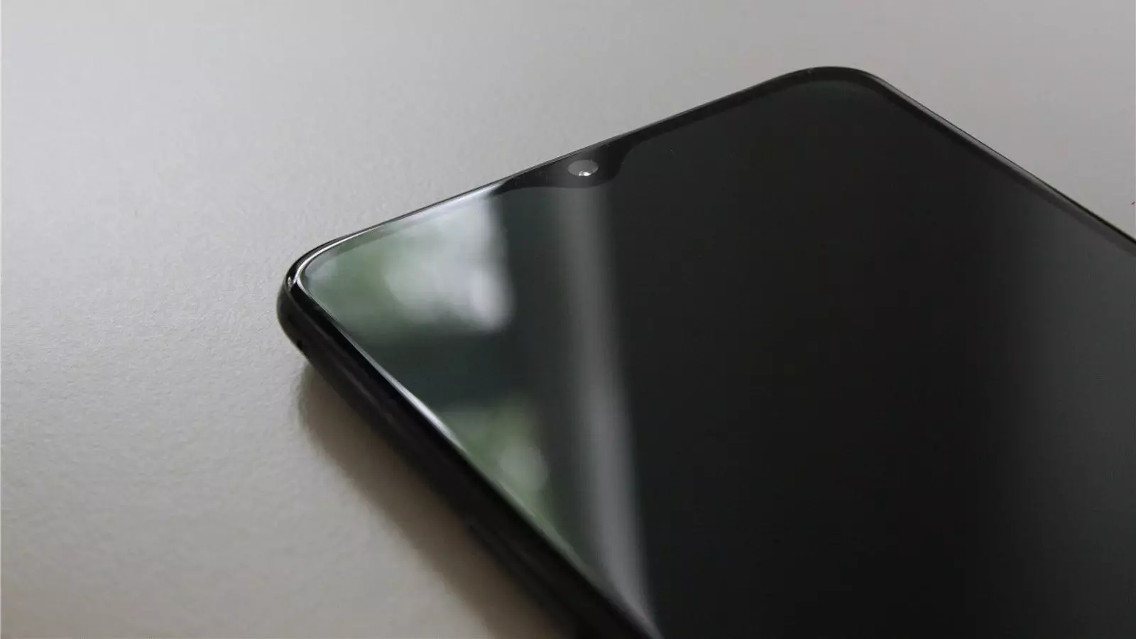 I-OnePlus 6T