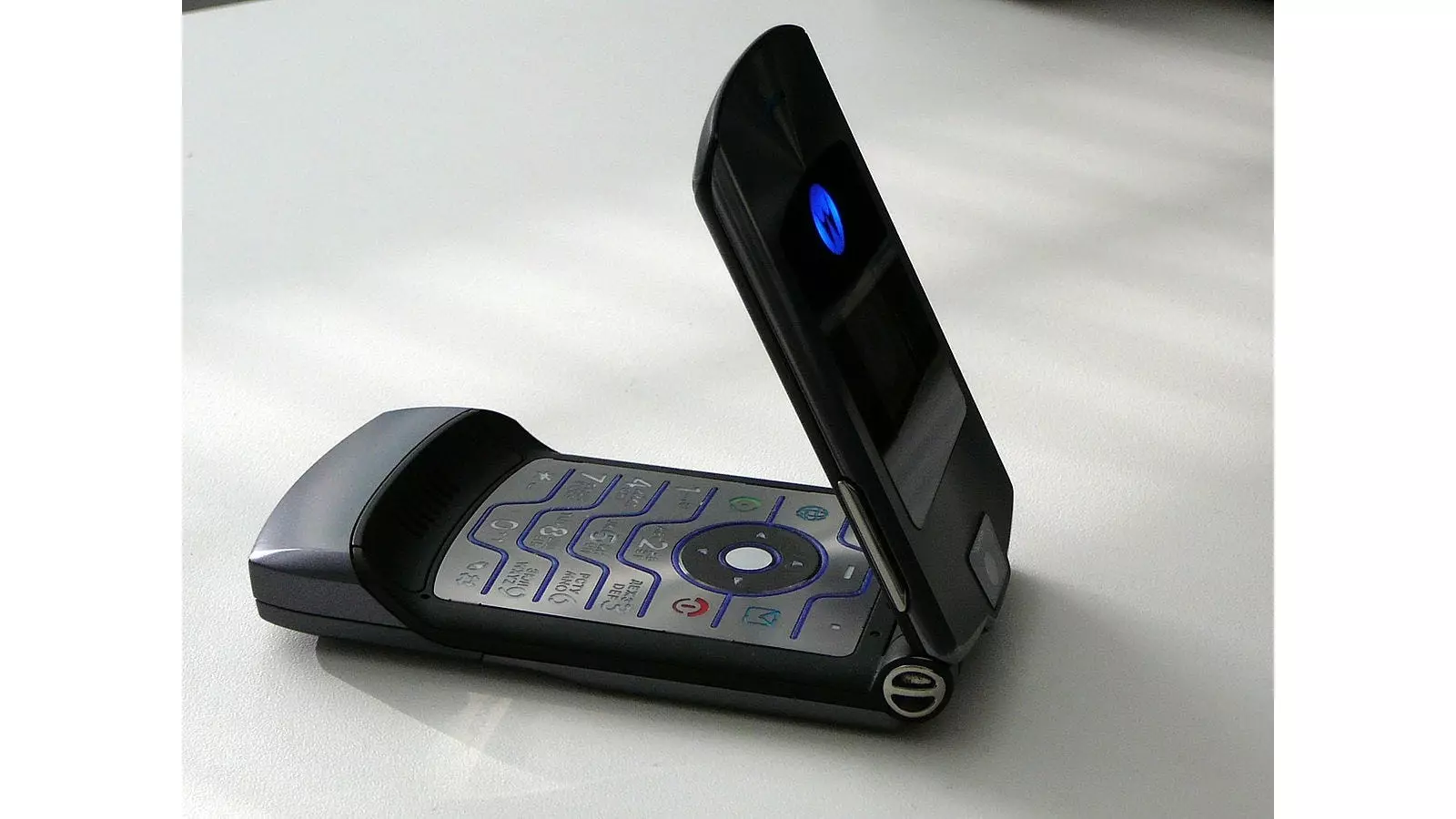 Motorola Razr bisa uga bakal bali maneh ... Minangka $ 1500 Foldable