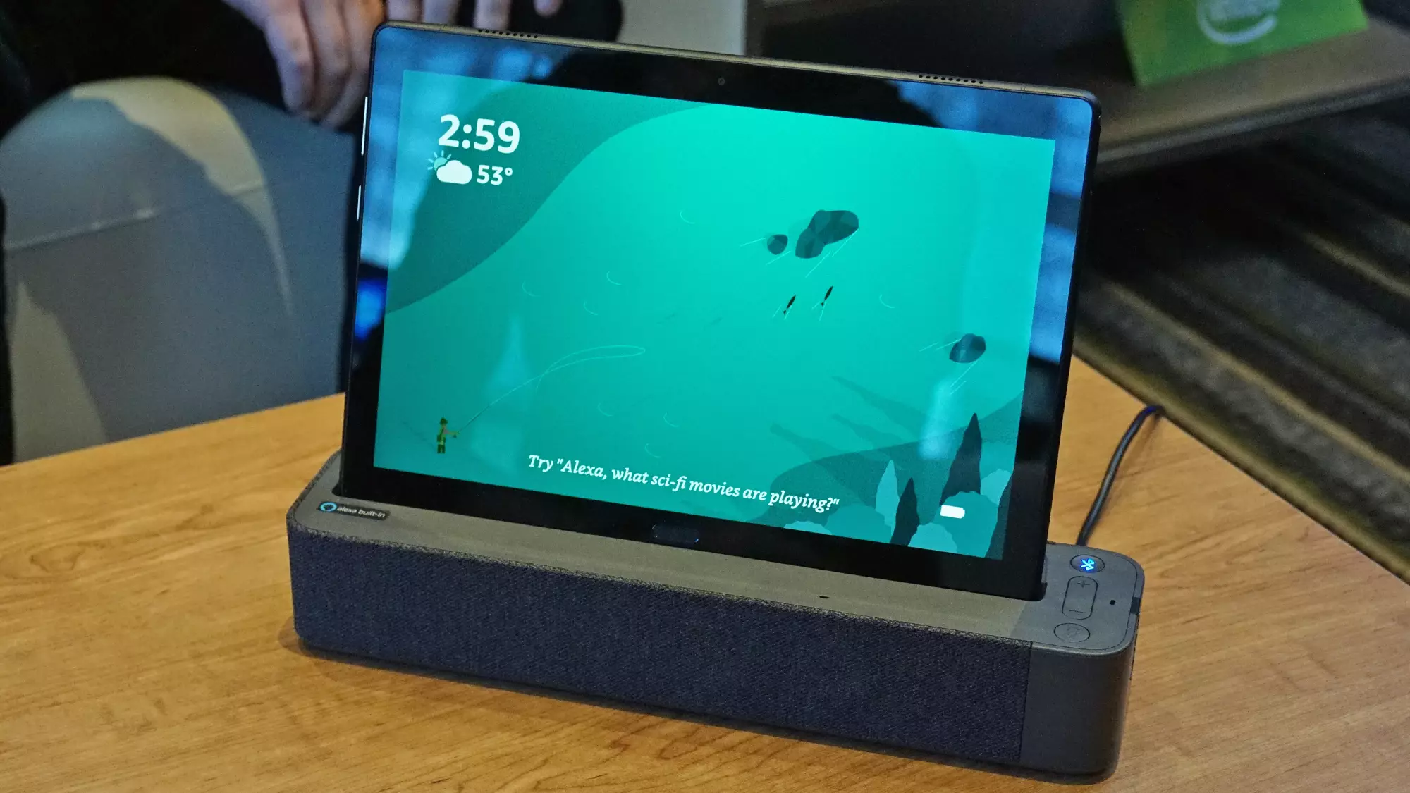 „Lenovo“ pristato „Google Assistant“ išmanųjį laikrodį ir „Alexa“ planšetinį kompiuterį su doku 9508_4