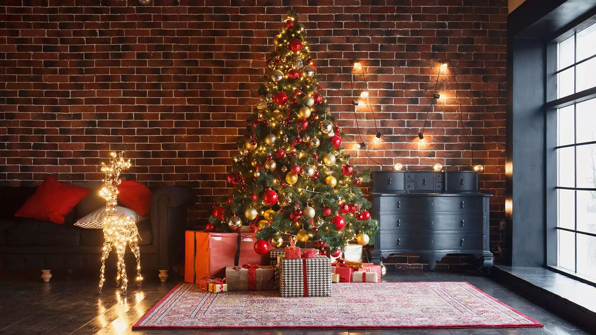 Los mejores árboles de Navidad artificiales que puedes comprar para un árbol perfecto año tras año
