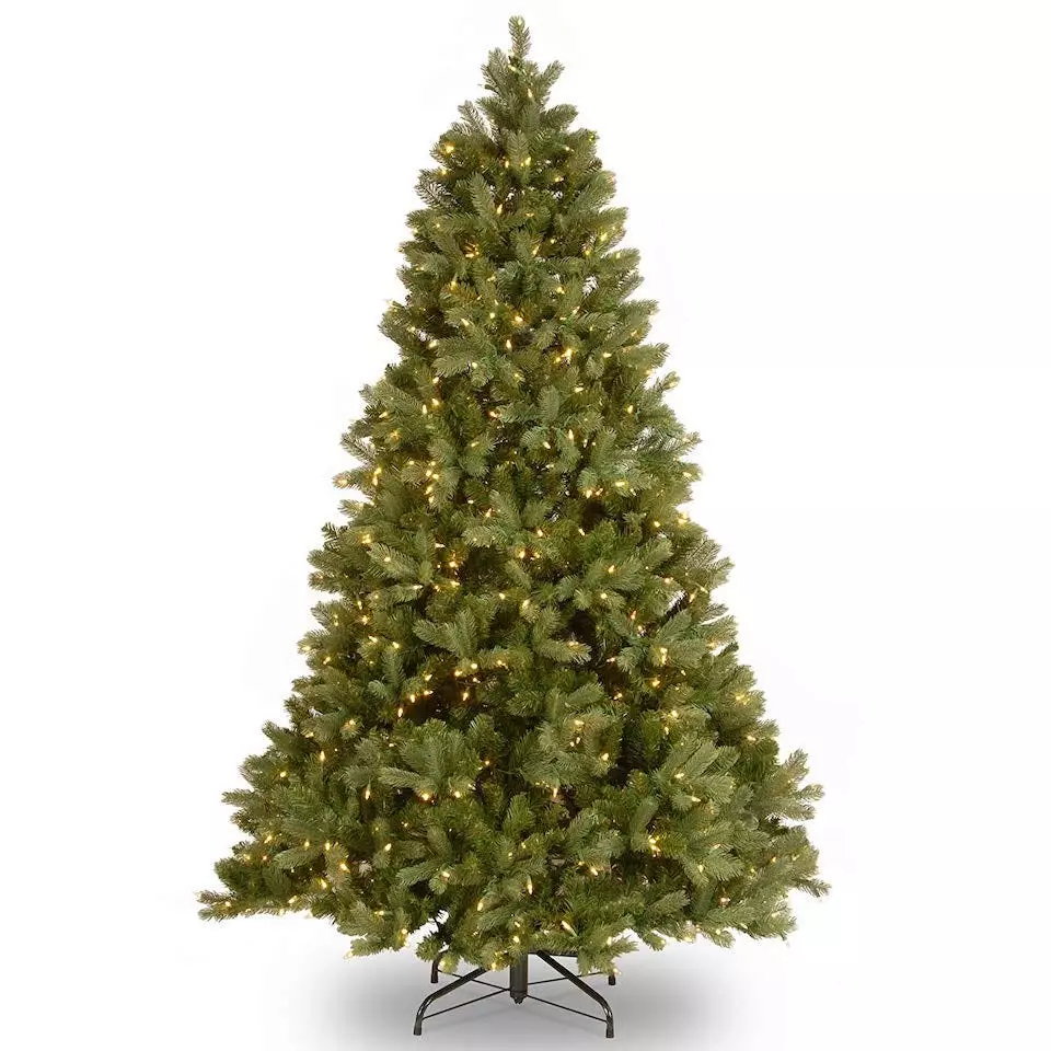 As mellores árbores de Nadal artificiais que podes mercar para unha árbore perfecta ano tras ano 9513_4