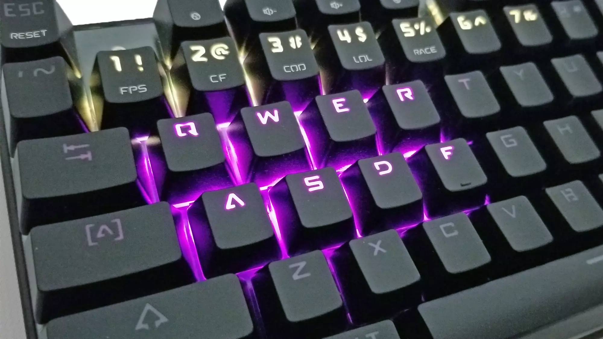 aukey, keyboard, mechanical keyboard, km-g3, rgb, aluminum