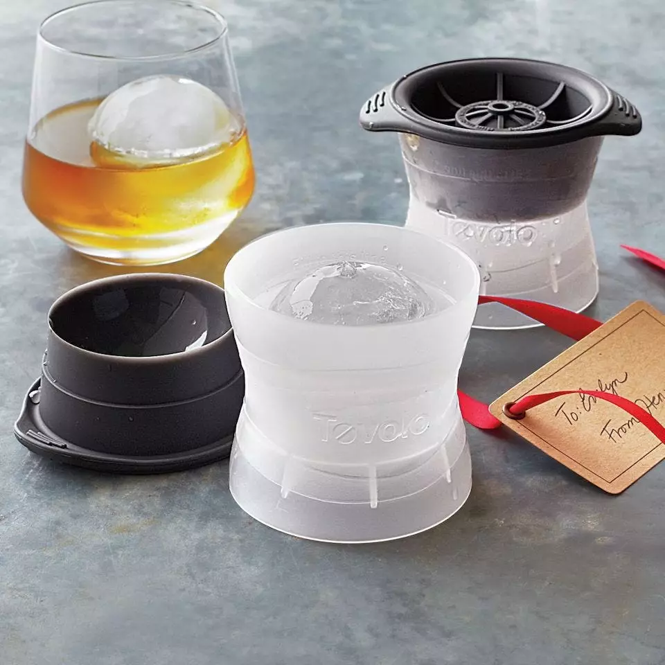 Най-добрите форми за лед за вашите занаятчийски коктейли и вкусно уиски 9650_2