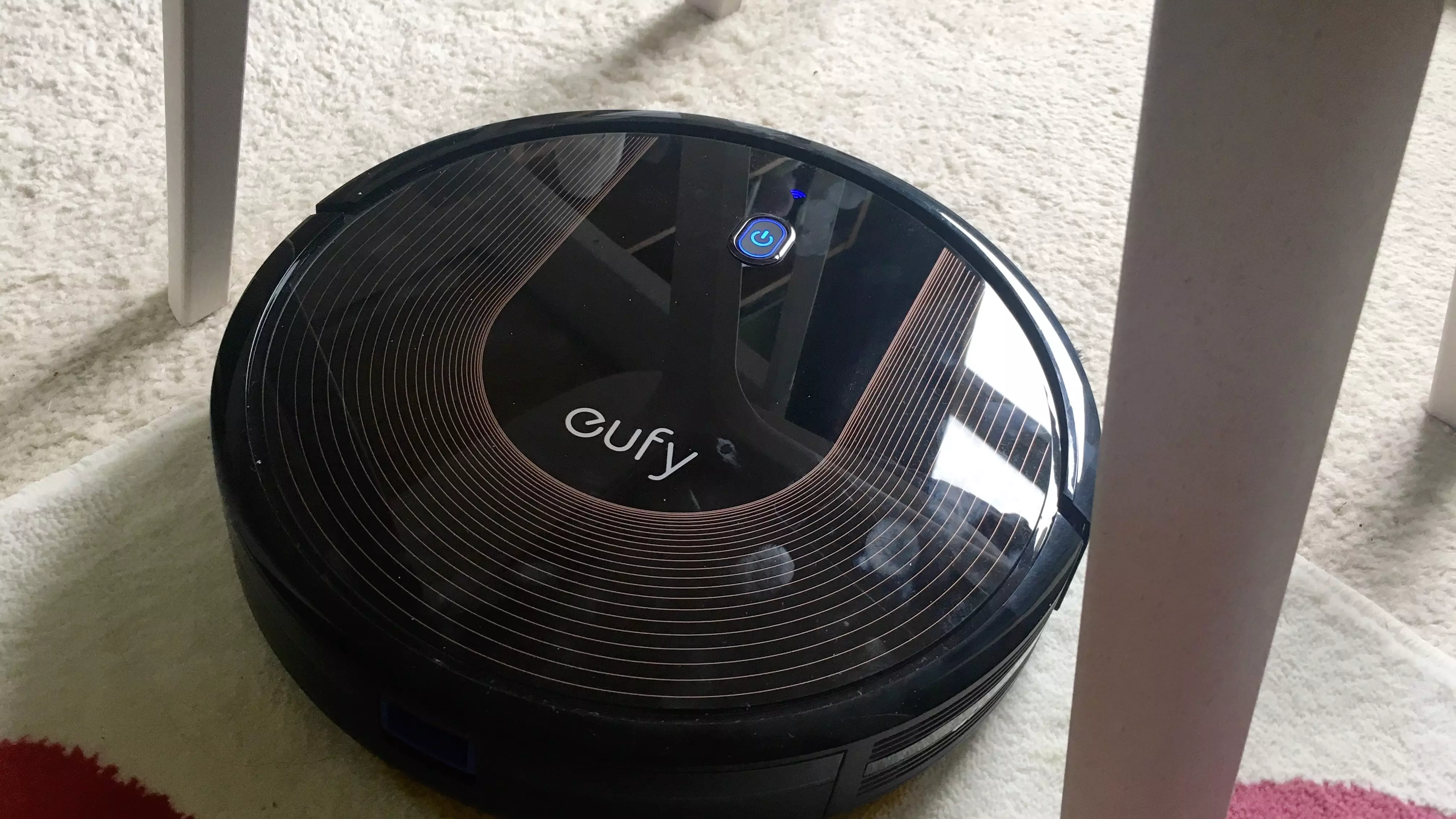 Pagrepaso sa Eufy RoboVac 30C: Usa ka Smart Robotic Vacuum Cleaner nga adunay Tukma nga Suporta sa App 9662_6