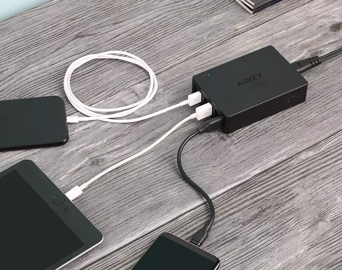 aukey, usb charger, multi charger, quick charge, six ports,