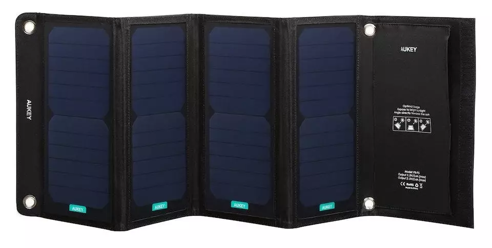 De bedste solar-gadget-opladere til opladning på farten 9984_3