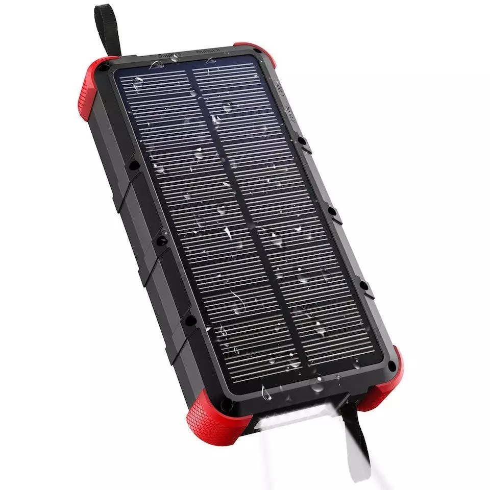 Ang Labing Maayo nga Solar Gadget Charger Para sa Pag-charge On The Go 9984_5